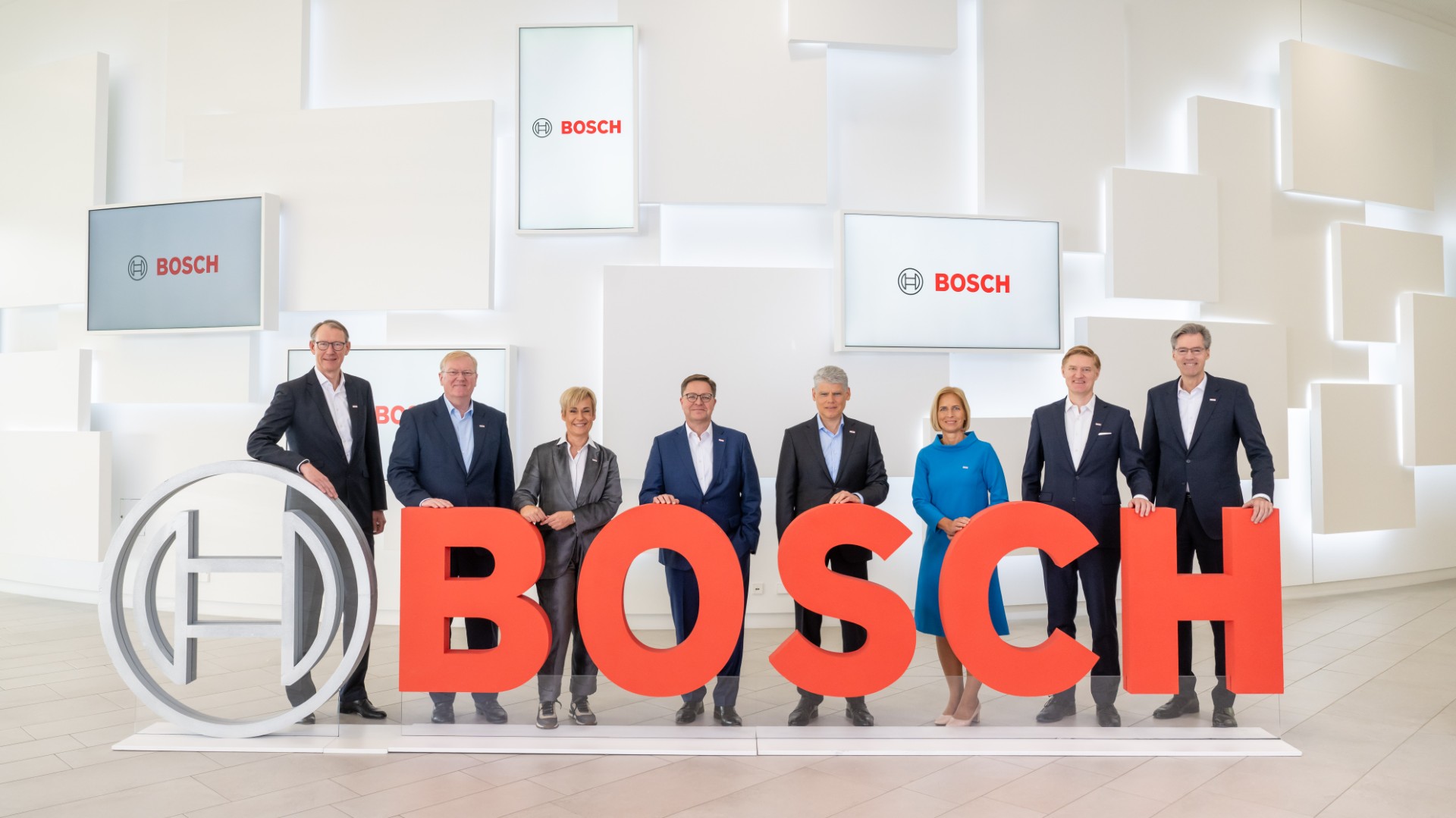 Bosch Hrvatska podržao novootvorenu Srednju školu u Petrinji | Bosch u ...